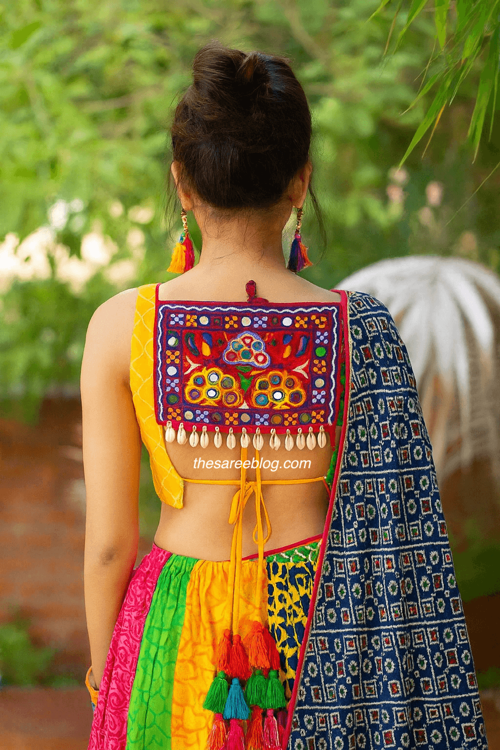 Unique Choli Designs For Stunning Garba look: Ultimate Guide